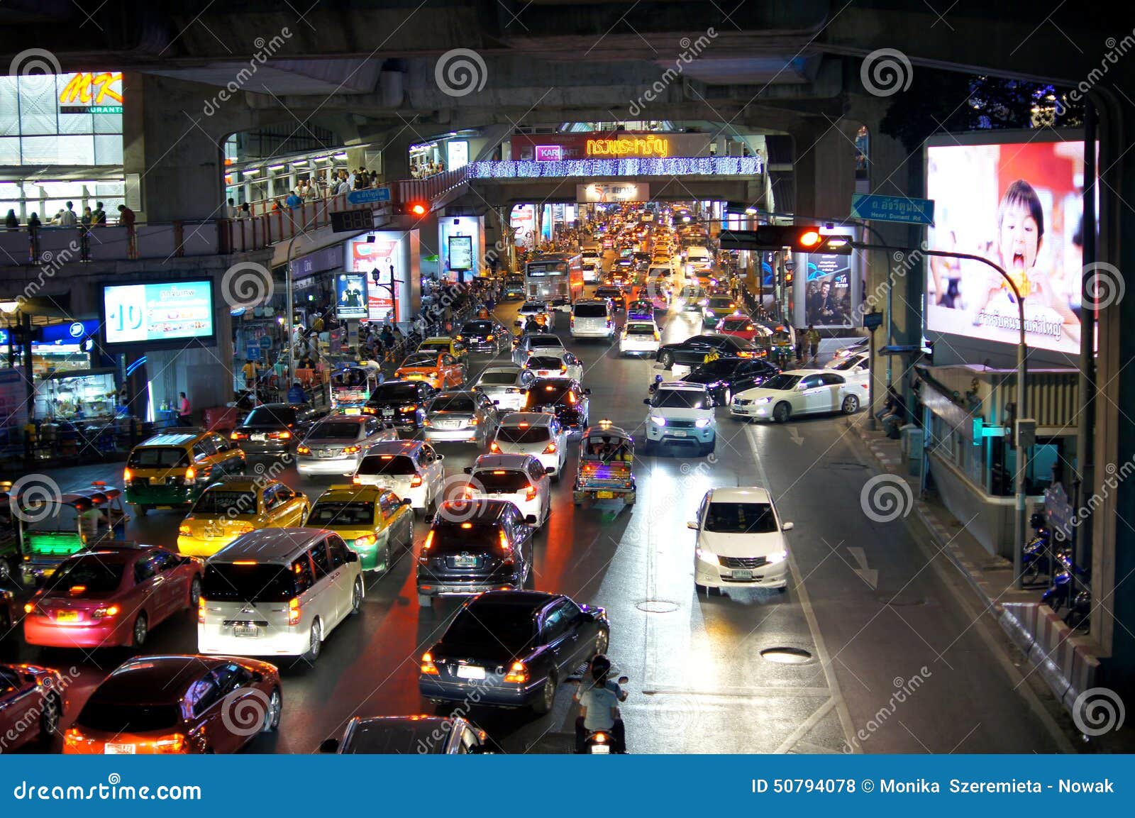 Rush hours editorial stock photo. Image of evening, asia - 50794078