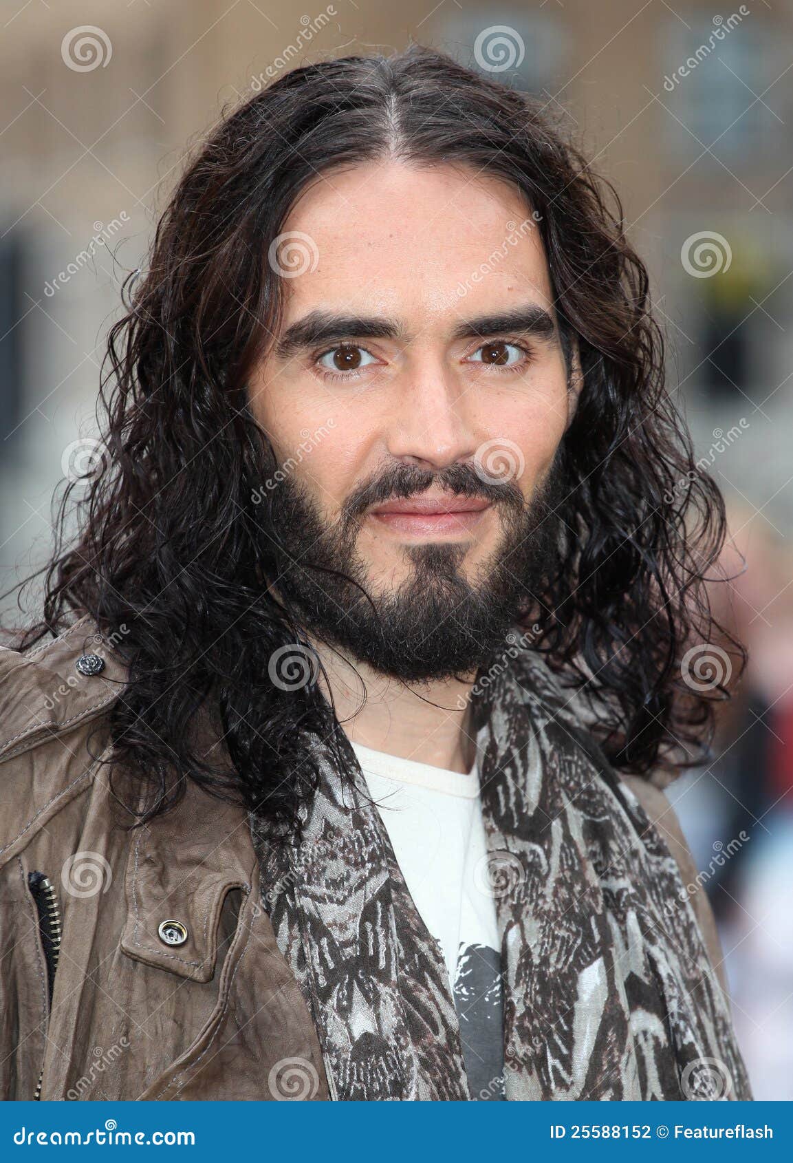 Russell Brand editorial photography. Image of odeon, russell - 25588152