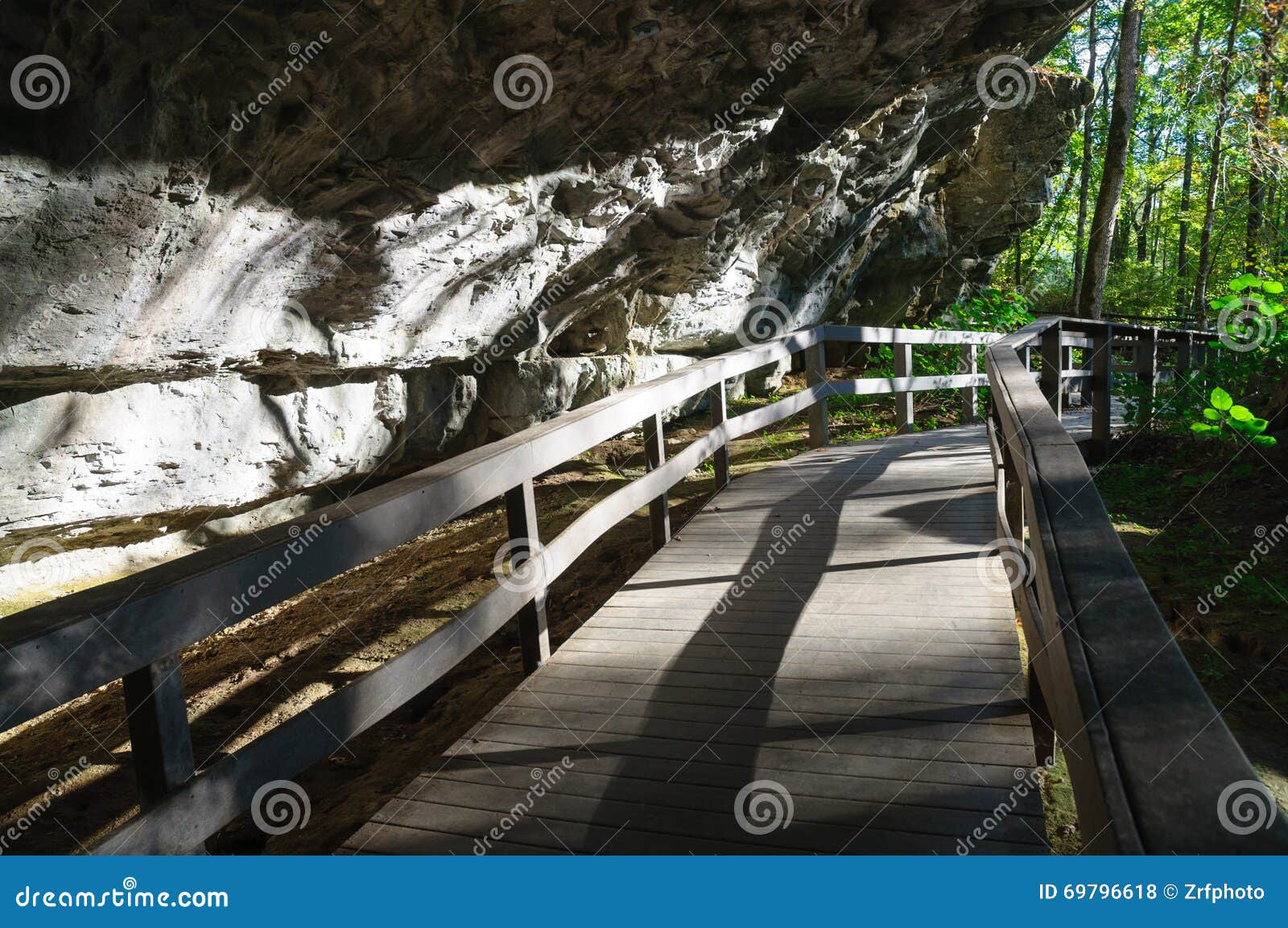 Russell Cave National Monument Stock Photo - Image of united, limestone ...