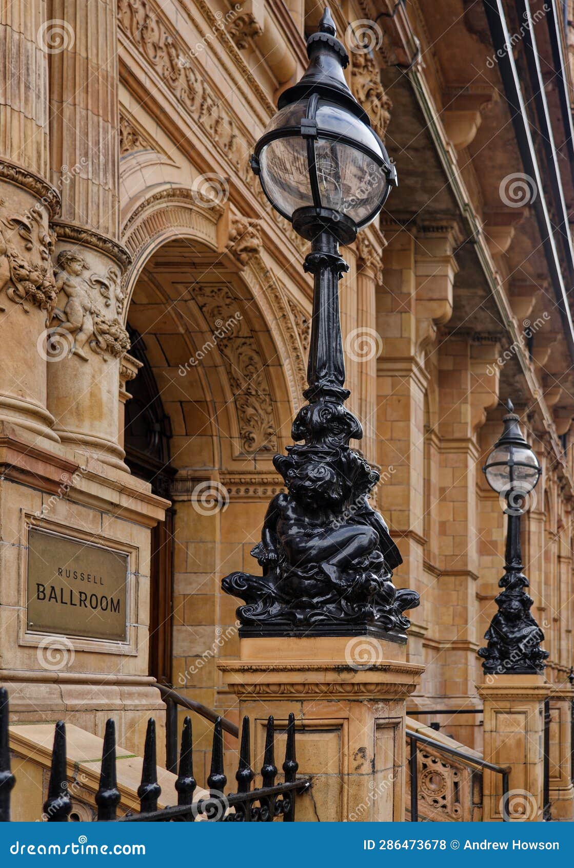 Russell Hotel: Russell Square,London Editorial Stock Photo - Image of ...
