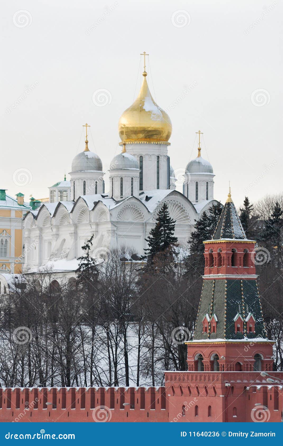 Russia. Gold Domes of Moscow Kremlin at Winter Stock Photo - Image of ...