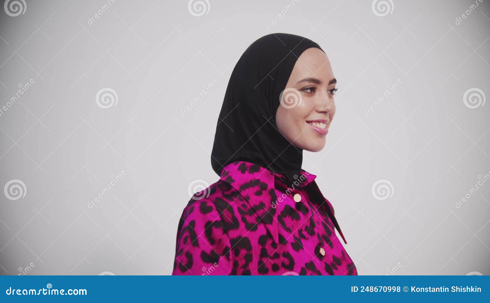 01 03 22 Russia Kazan Muslim Woman In A Pink Leopard Suit And Black