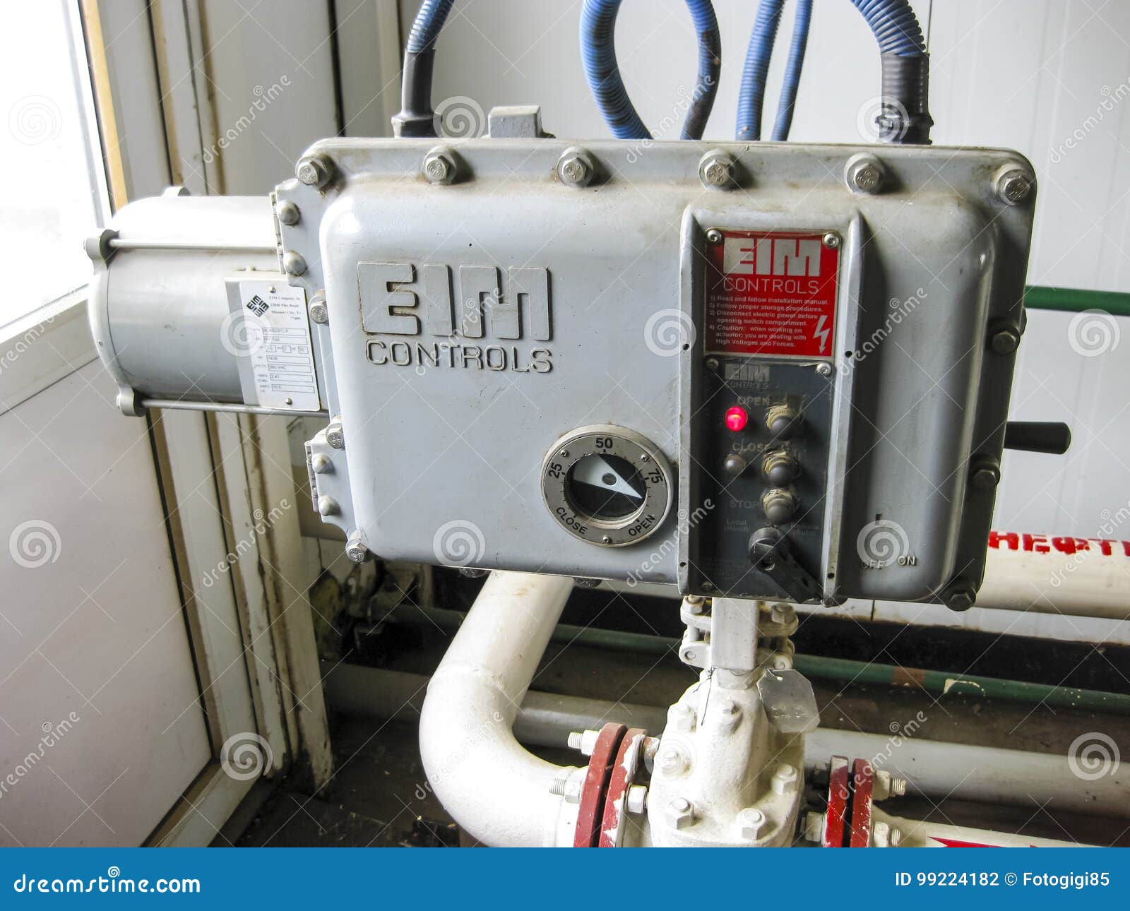 Red Valve Control Wheel Editorial Image | CartoonDealer.com #255223442