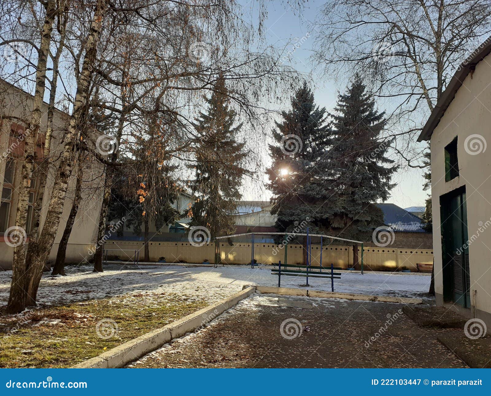 Russia. spring stock image. Image of house, plant, reflection - 222103447