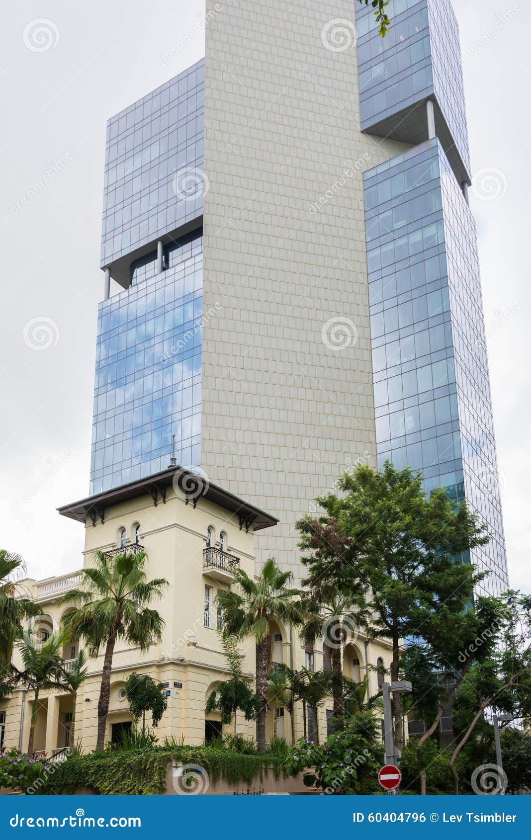 The Russian Embassy House, Tel Aviv Stock Photo - Image of aviv ...