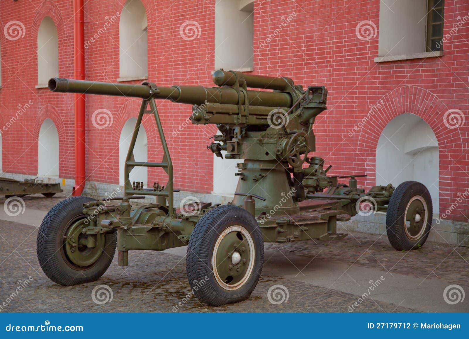 Russian howitzer stock photo. Image of fuse, cannon, blue - 27179712