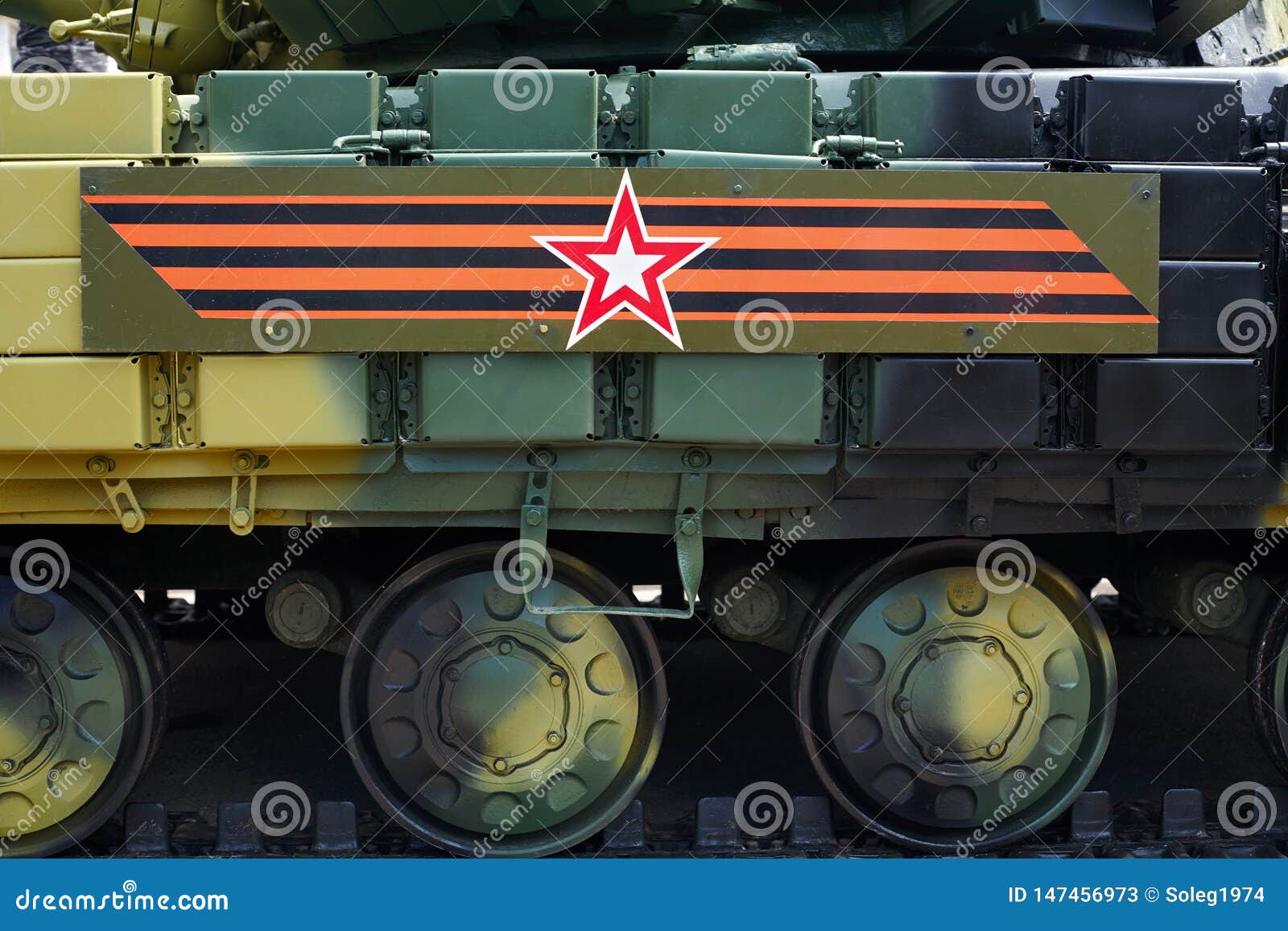 Russian Military Tank Close View Stock Image - Image of cannon, modern ...