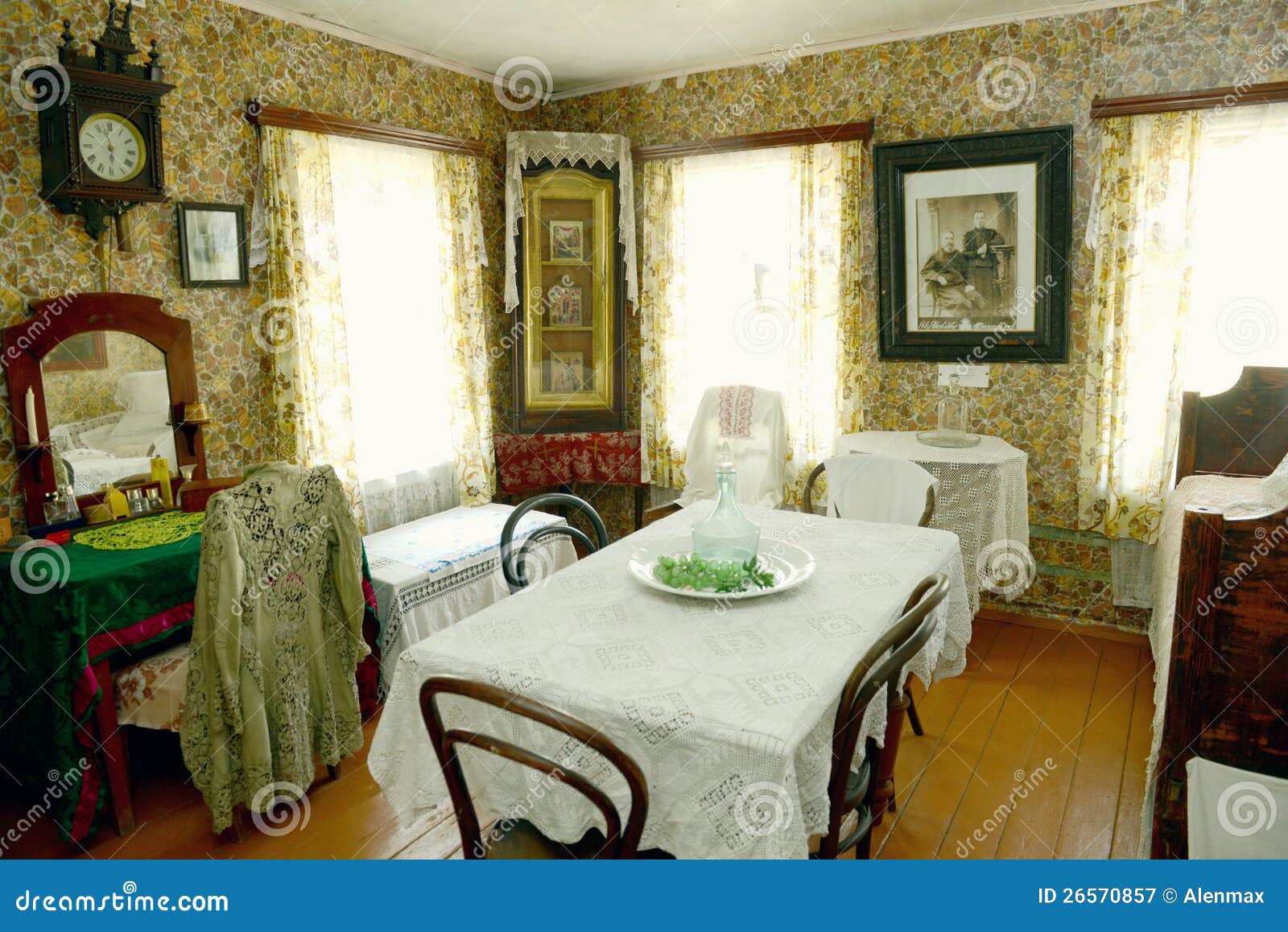 Russian old house interior editorial photography. Image of decoration ...
