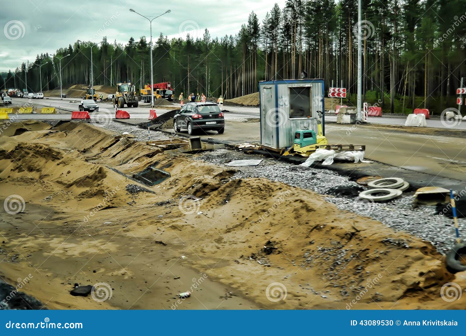 Russian road construction editorial image. Image of facility - 43089530