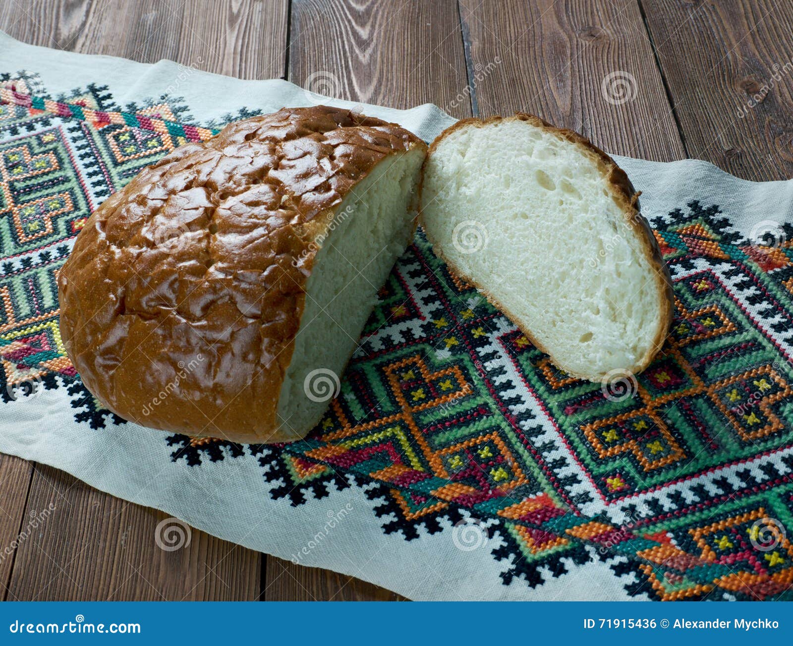 Russian round bread stock photo. Image of rural, round - 71915436