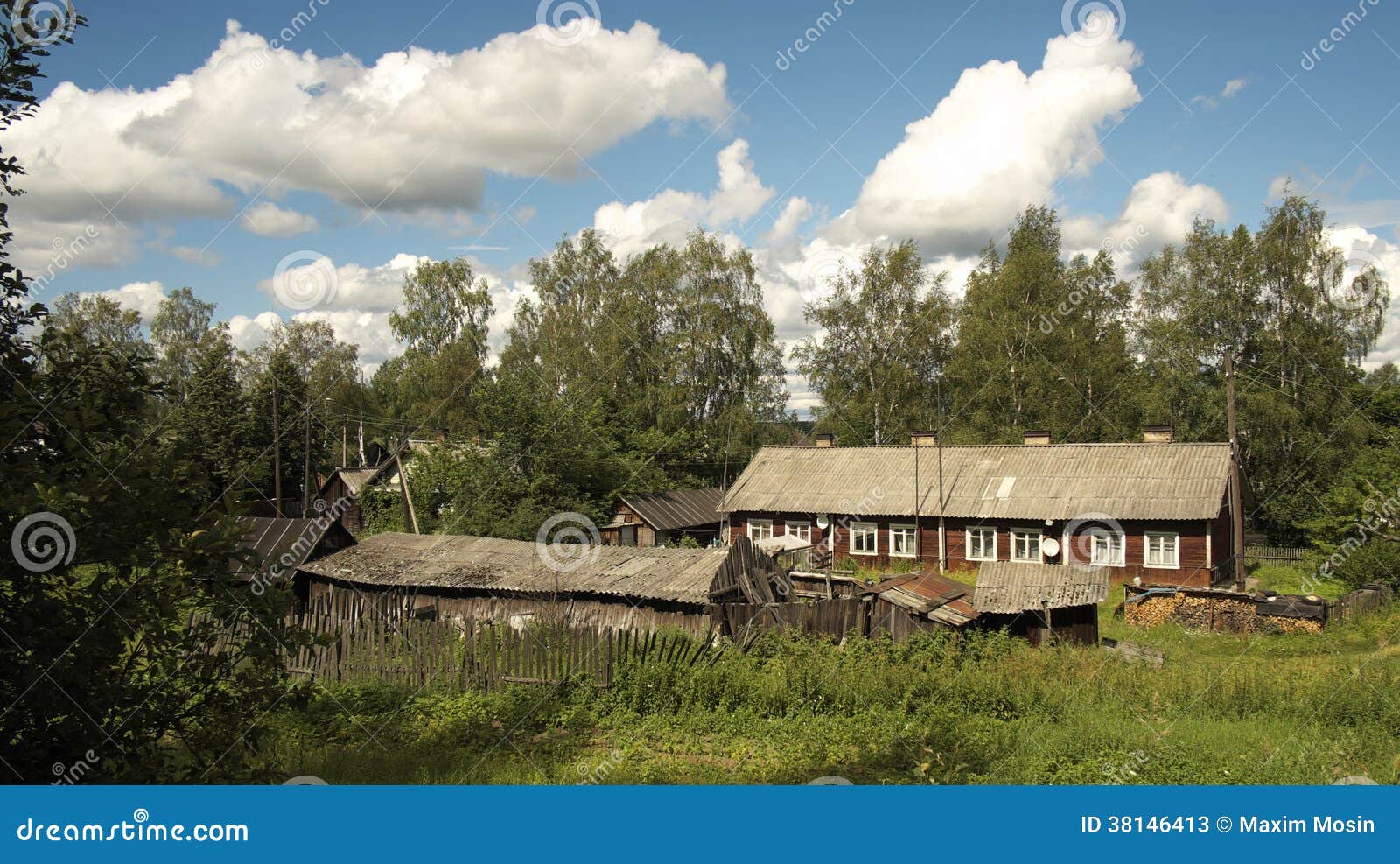 Russian rural house. stock image. Image of farm, nonurban - 38146413