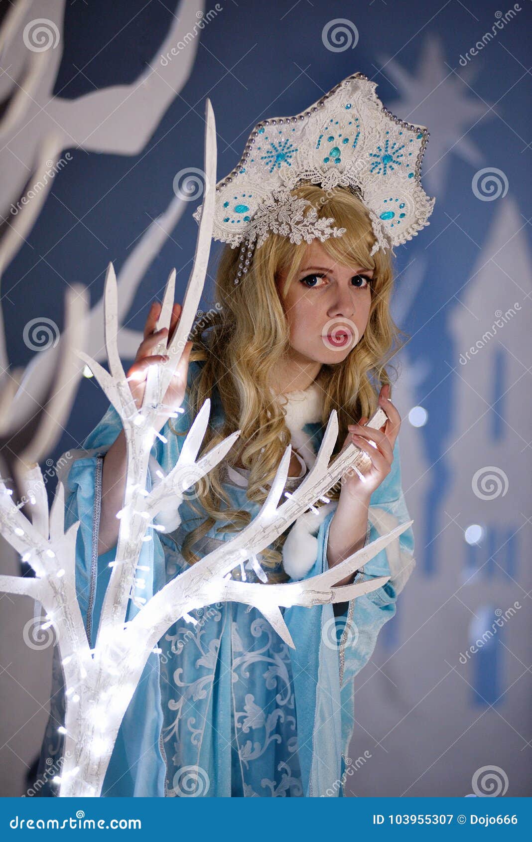 Russian Snow Maiden in Blue Suit and Kokoshnik Stock Image - Image of ...
