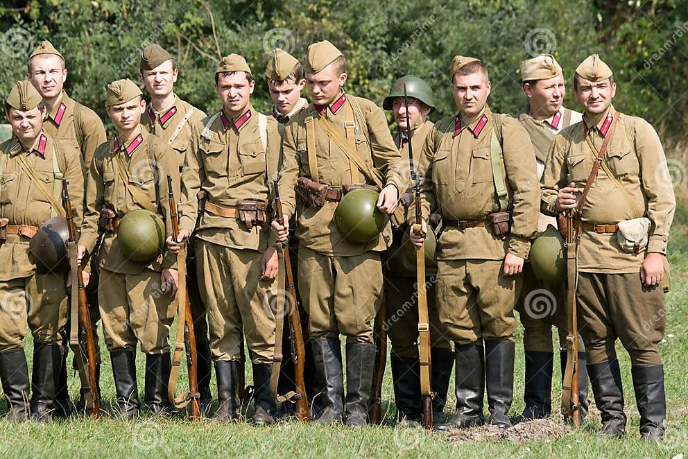 Russian soldiers. editorial photo. Image of army, battle - 12089046