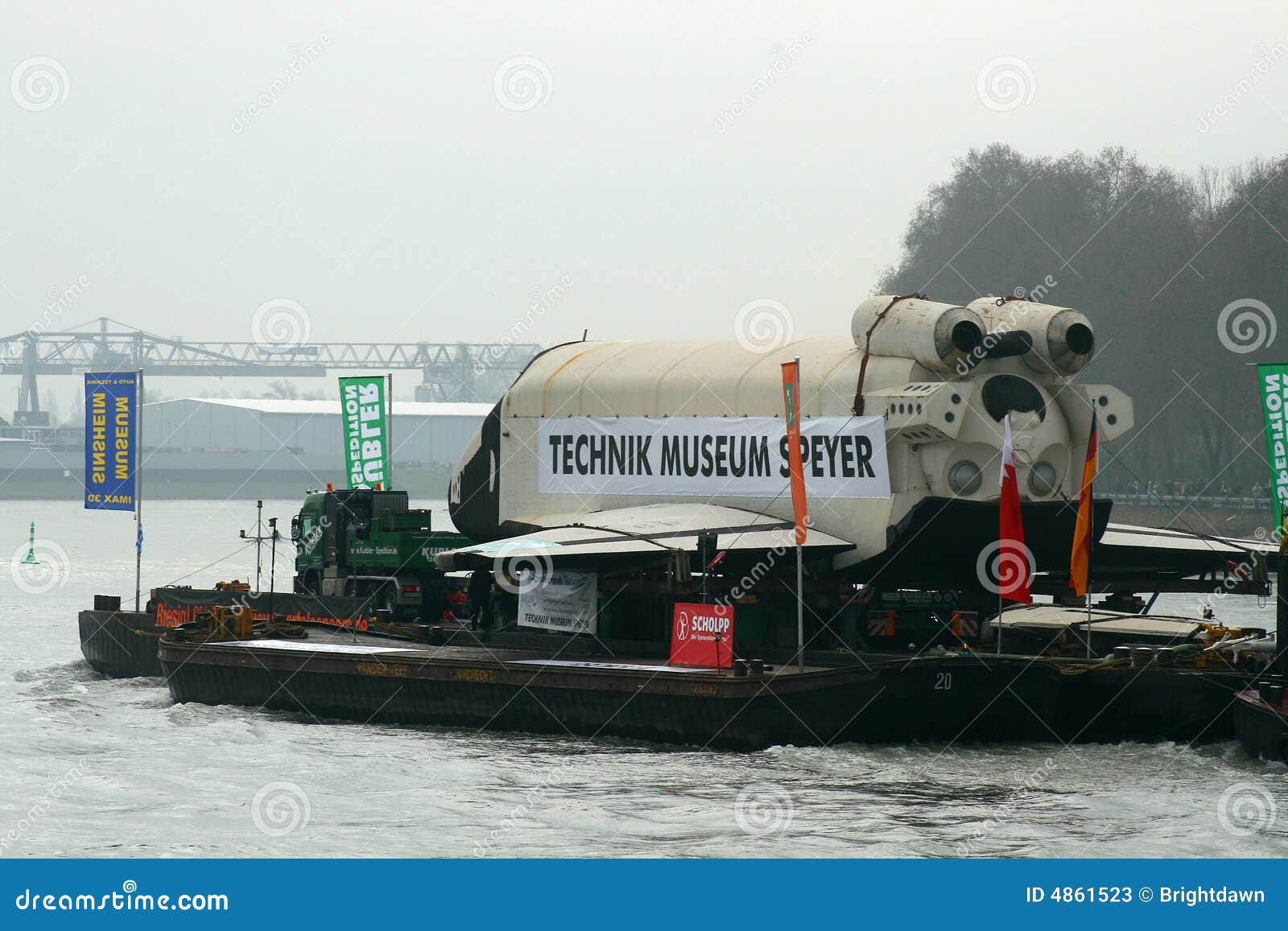 Russian Space Shuttle editorial stock photo. Image of museum - 4861523