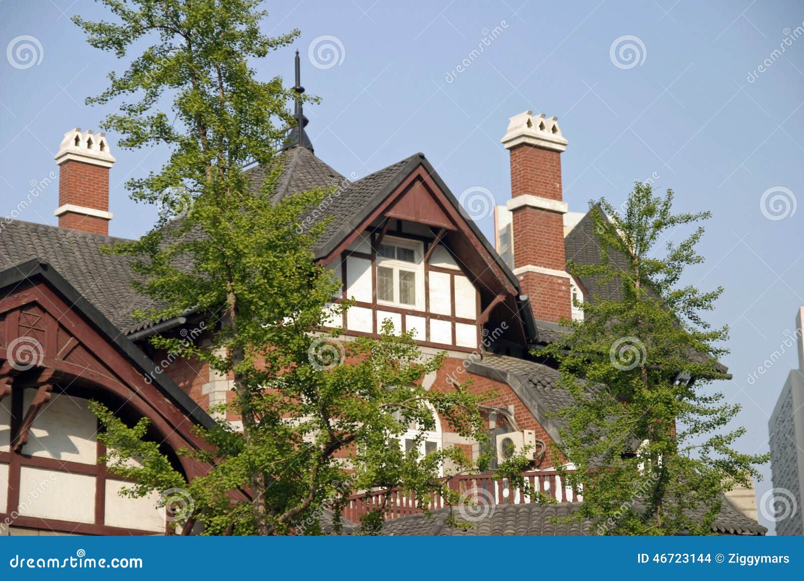 Russian street in Dalian stock photo. Image of city, peninsula - 46723144