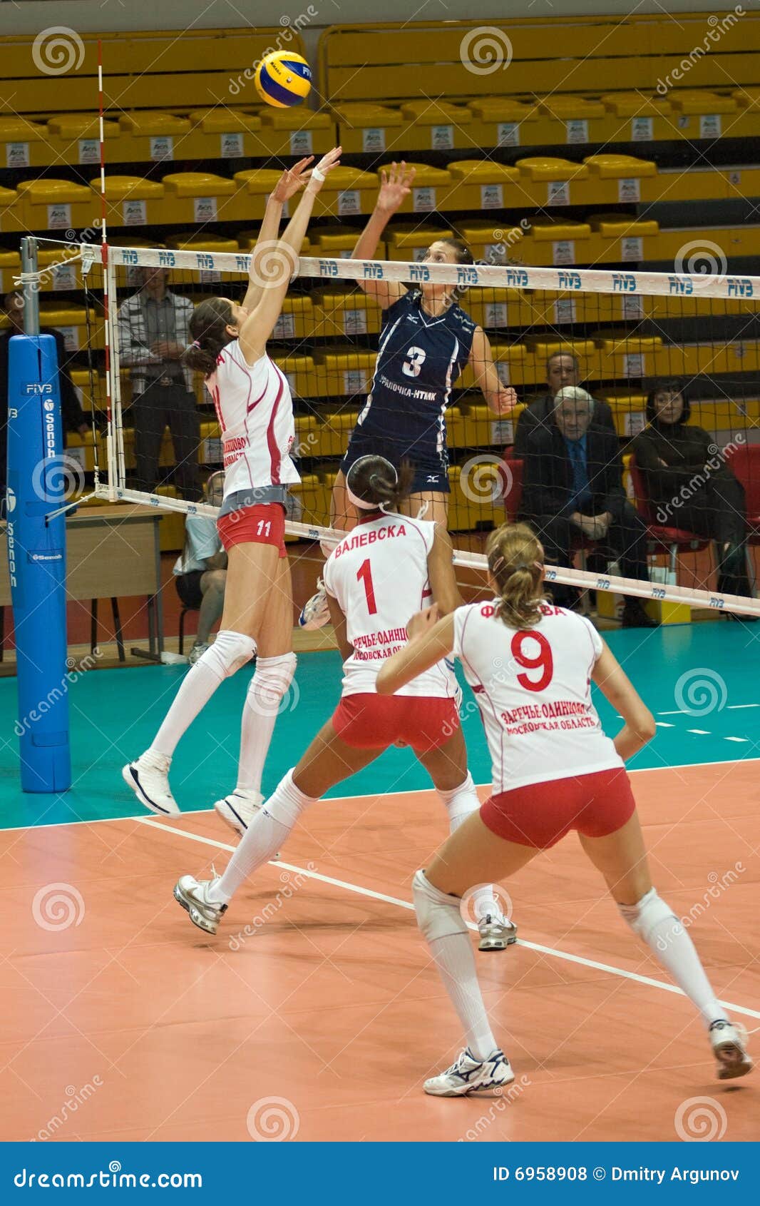 Women Volleyball Player Angry And Disbelief Reaction Editorial Photo ...