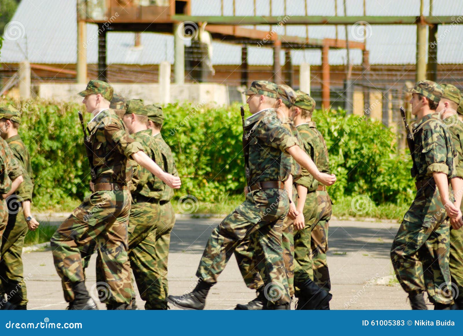 Russische Armee redaktionelles stockfoto. Bild von effekt - 61005383