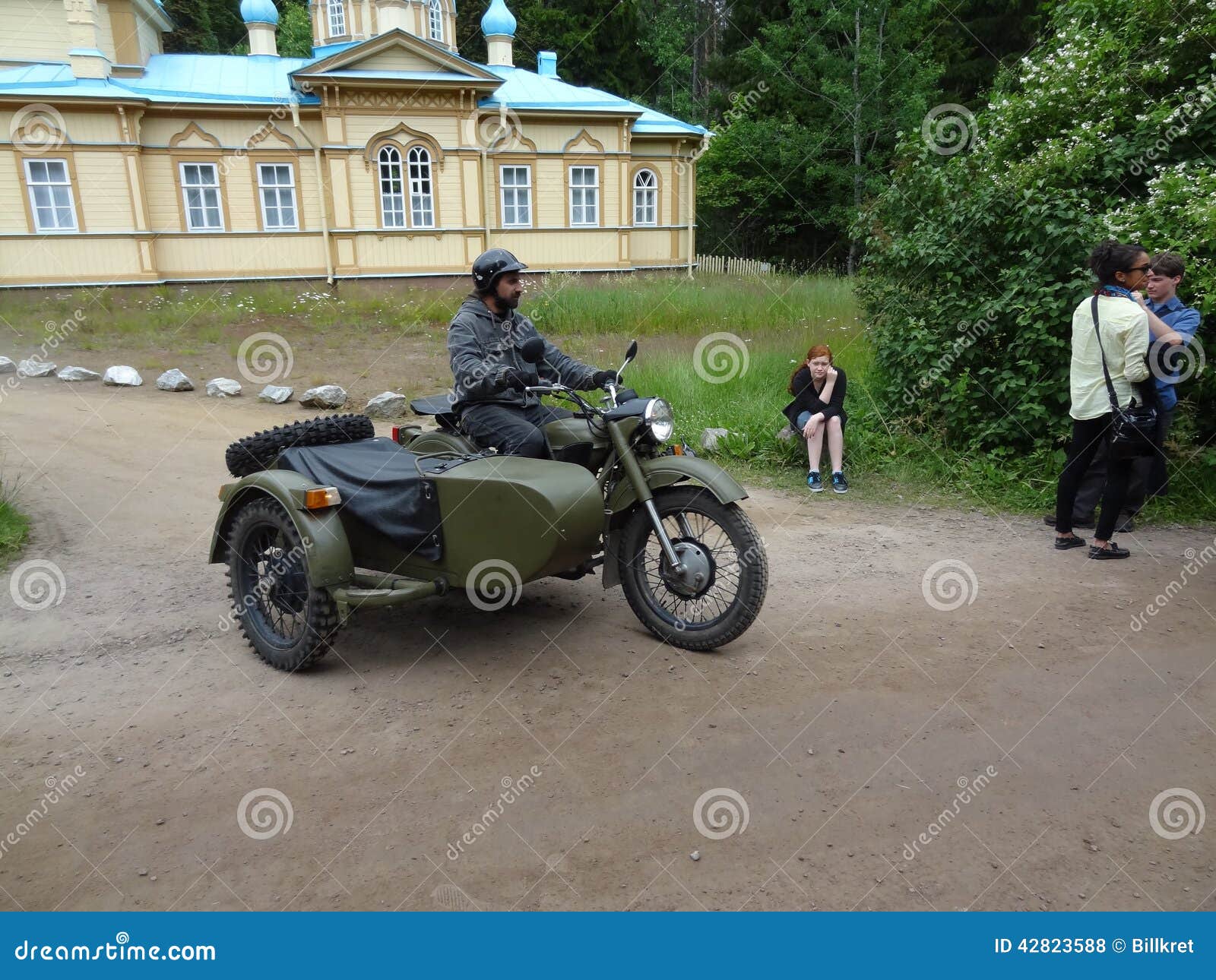 Russische Motorfiets Met Zijspan Redactionele Stock Foto - Image of ...