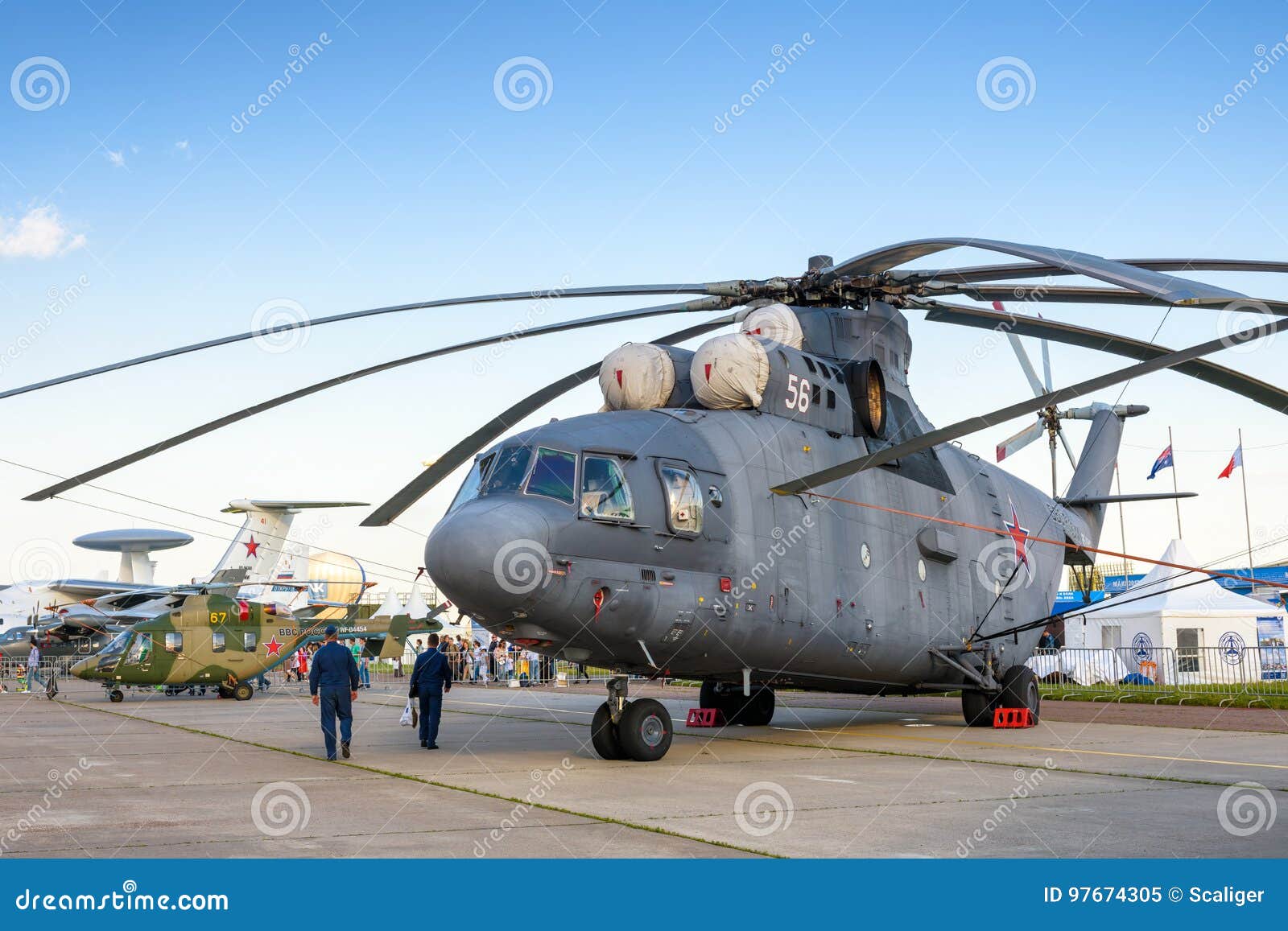 Russischer Schwerer Transporthubschrauber Mi-26 Redaktionelles Bild ...