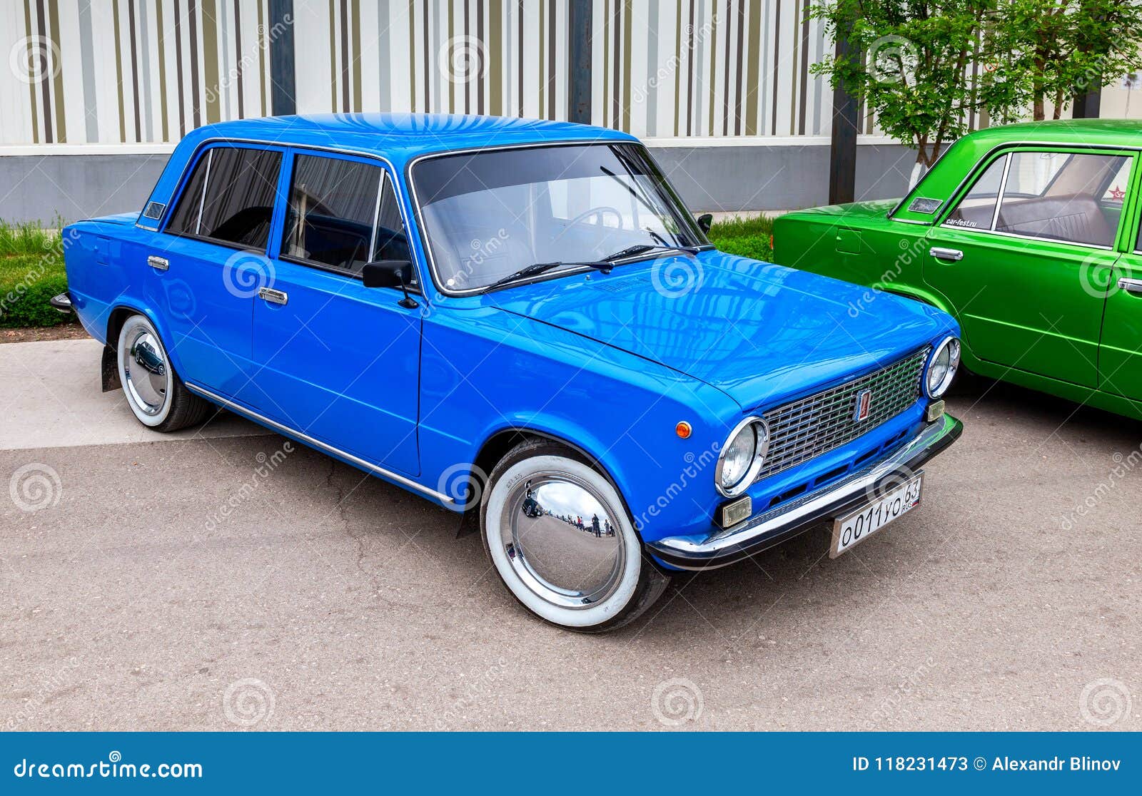 Russisches Automobil Lada-21011 Der Weinlese Redaktionelles Stockfoto ...