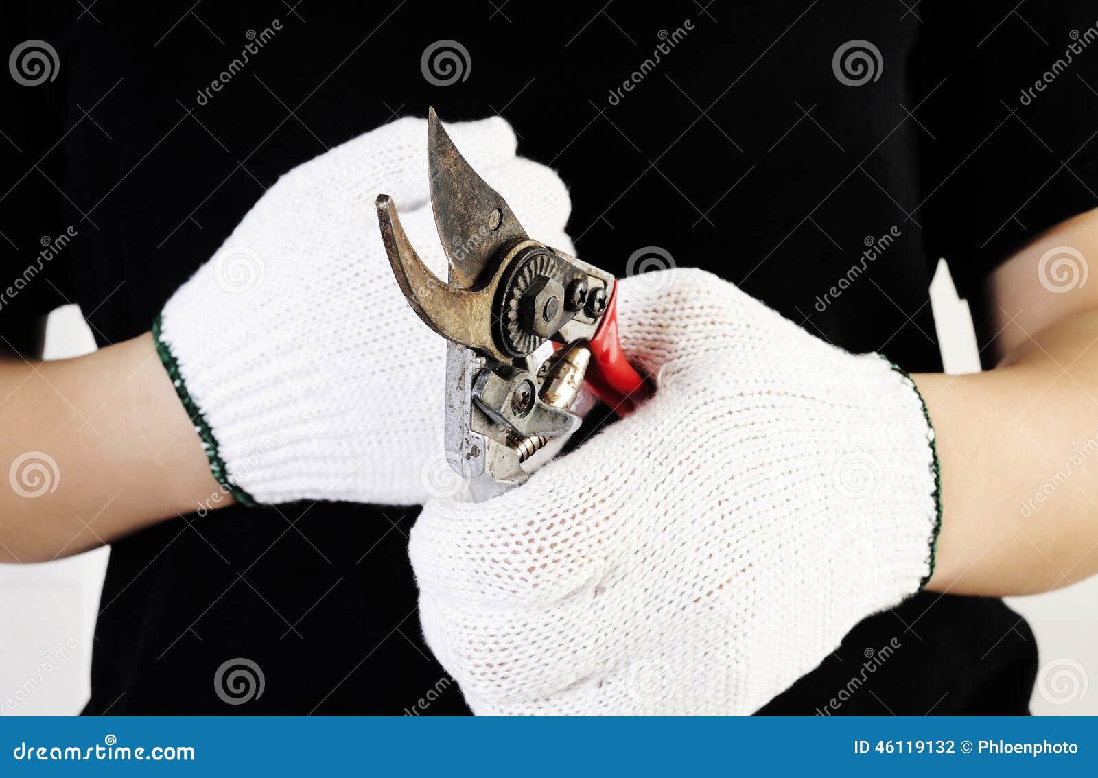 Rust metal scissors stock photo. Image of metal, sharp - 46119132