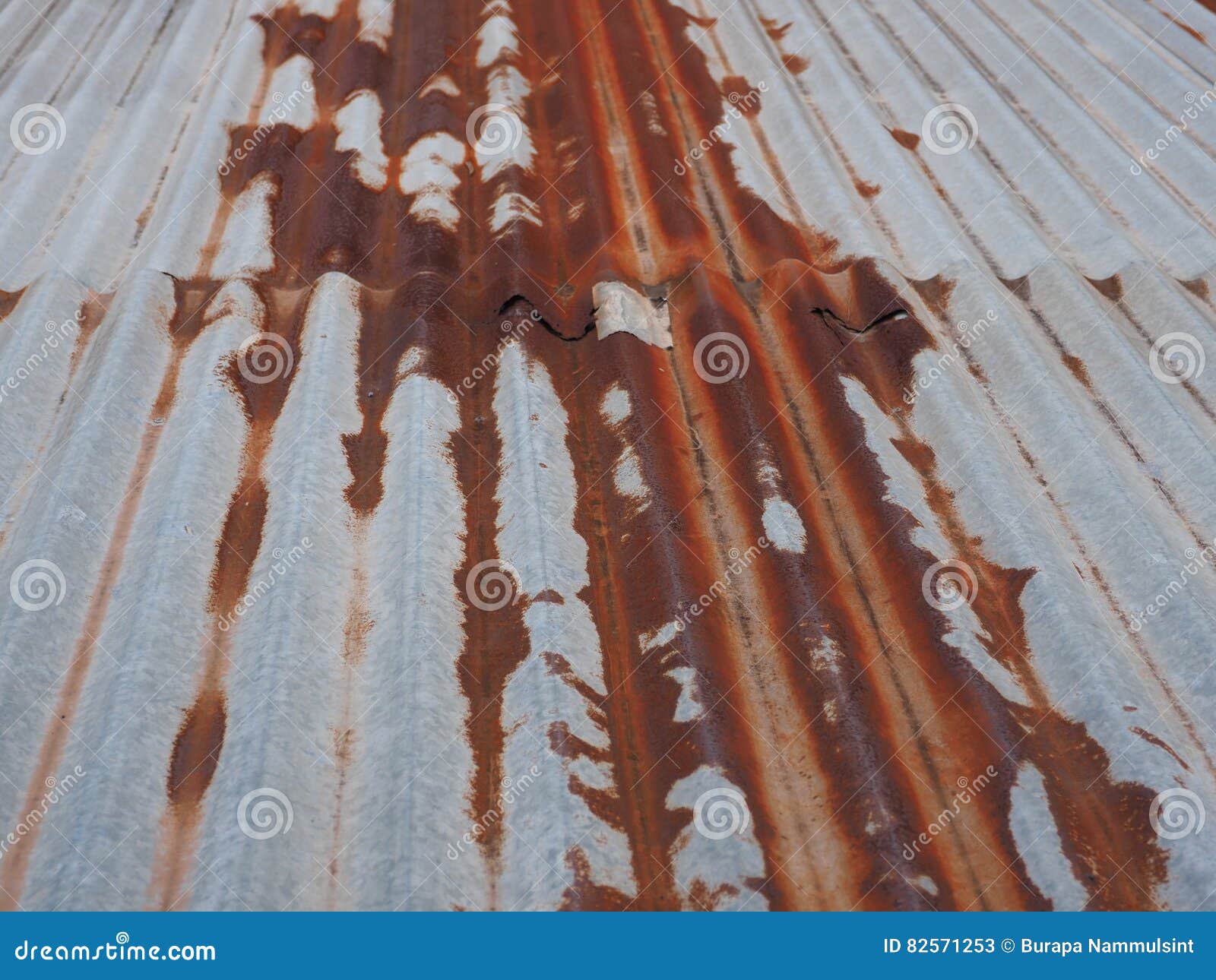 Rust on metal sheet. stock image. Image of iron, roof - 82571253