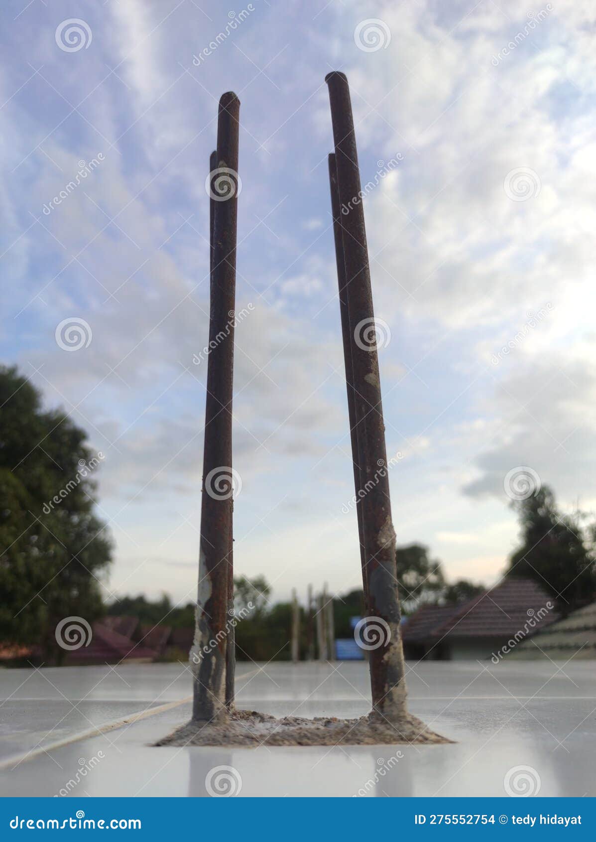 Rust Reinforcement of Unfinished Building Stock Photo - Image of ...