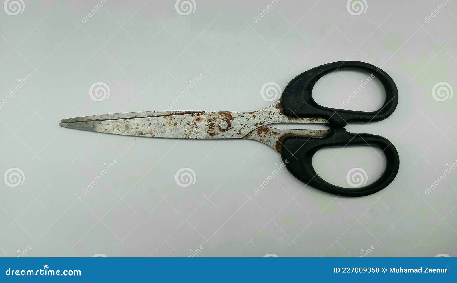 Rust Scissors on a White Background Stock Photo - Image of bumper, jpag ...