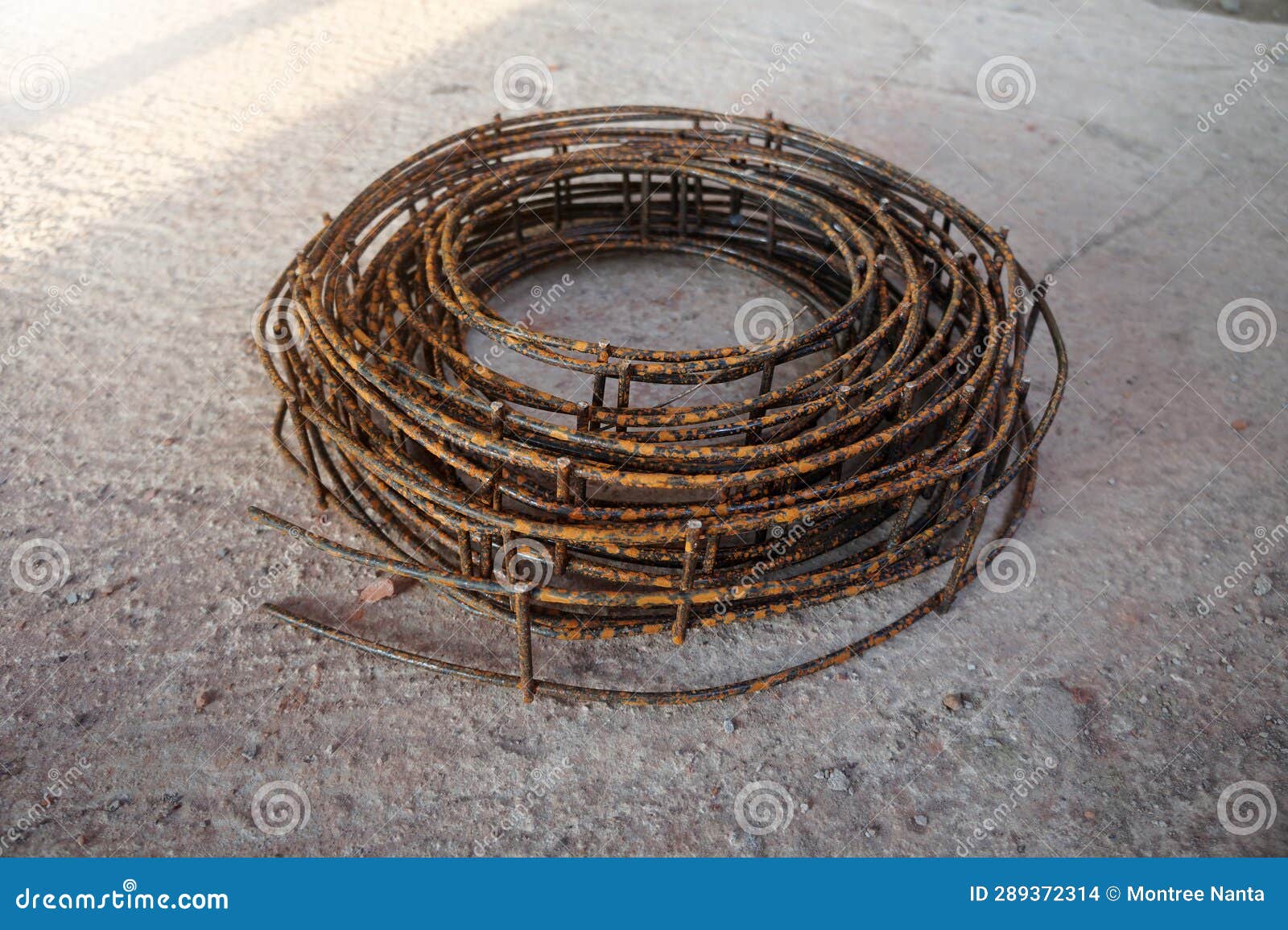 Installing Cast Iron Sewer Hatch On A Concrete Base Of Installation Of ...