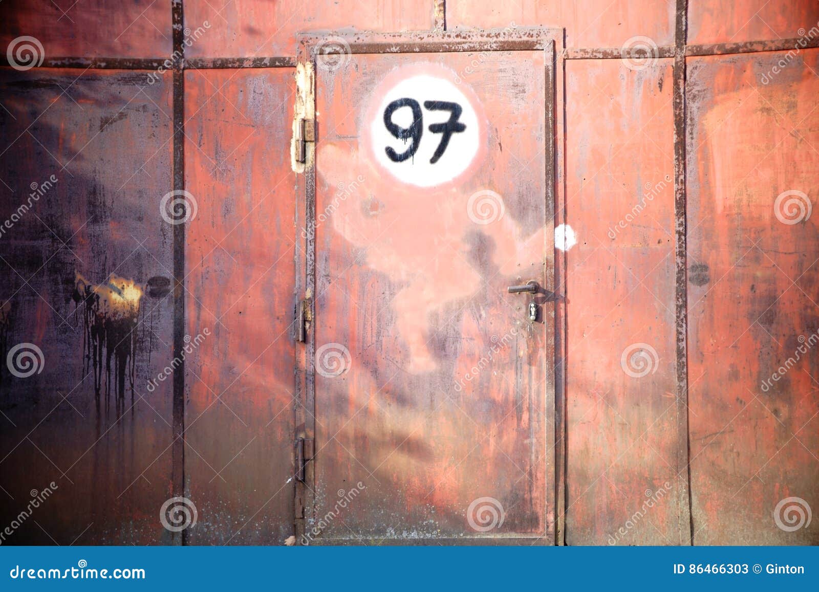 Rusted iron gate stock image. Image of closeup, iron - 86466303