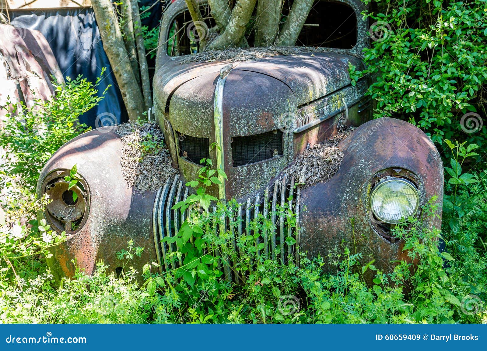 Rusted Out Front of Old Truck Editorial Stock Image - Image of antique ...
