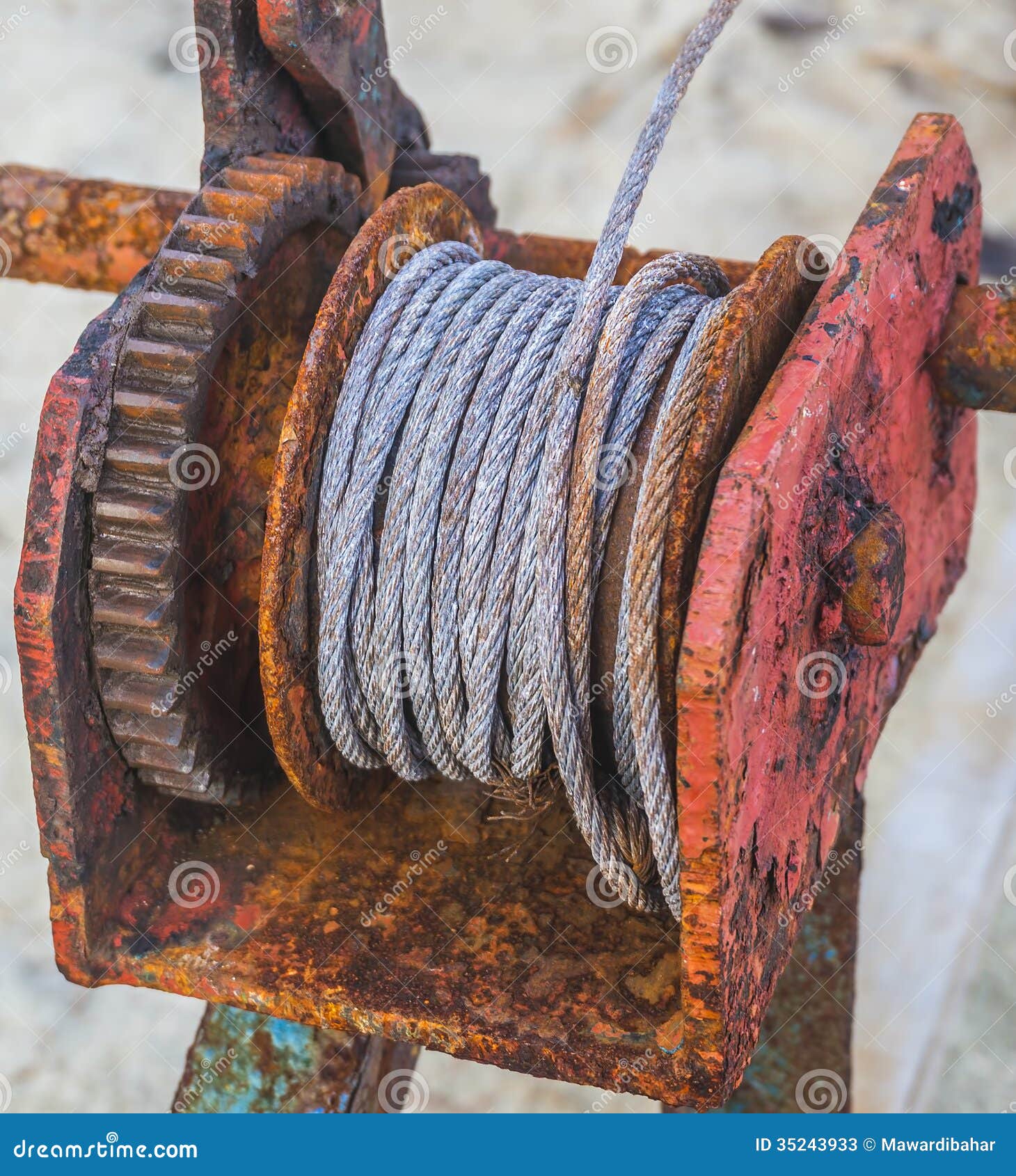 Rusted steel wire rope stock image. Image of line, hawser - 35243933
