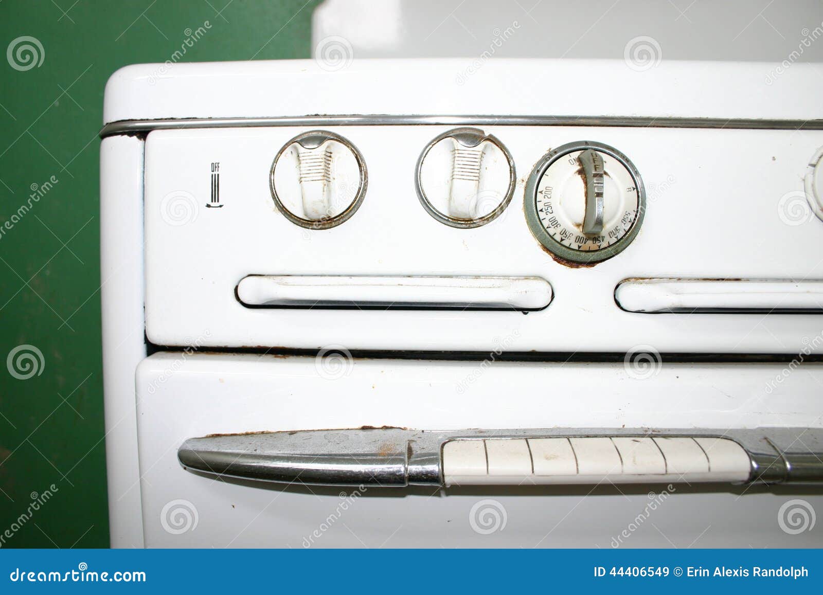 Rusted Vintage Stove stock image. Image of door, knobs - 44406549