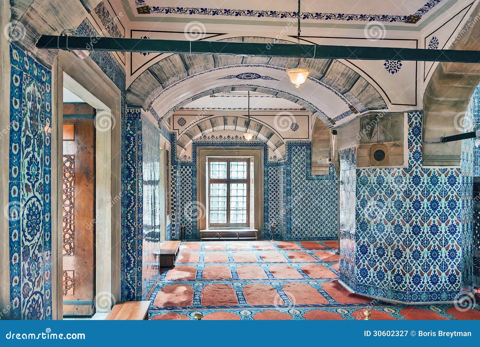 Rustem Pasha Mosque, Istanbul Stock Image - Image of famous, dome: 30602327