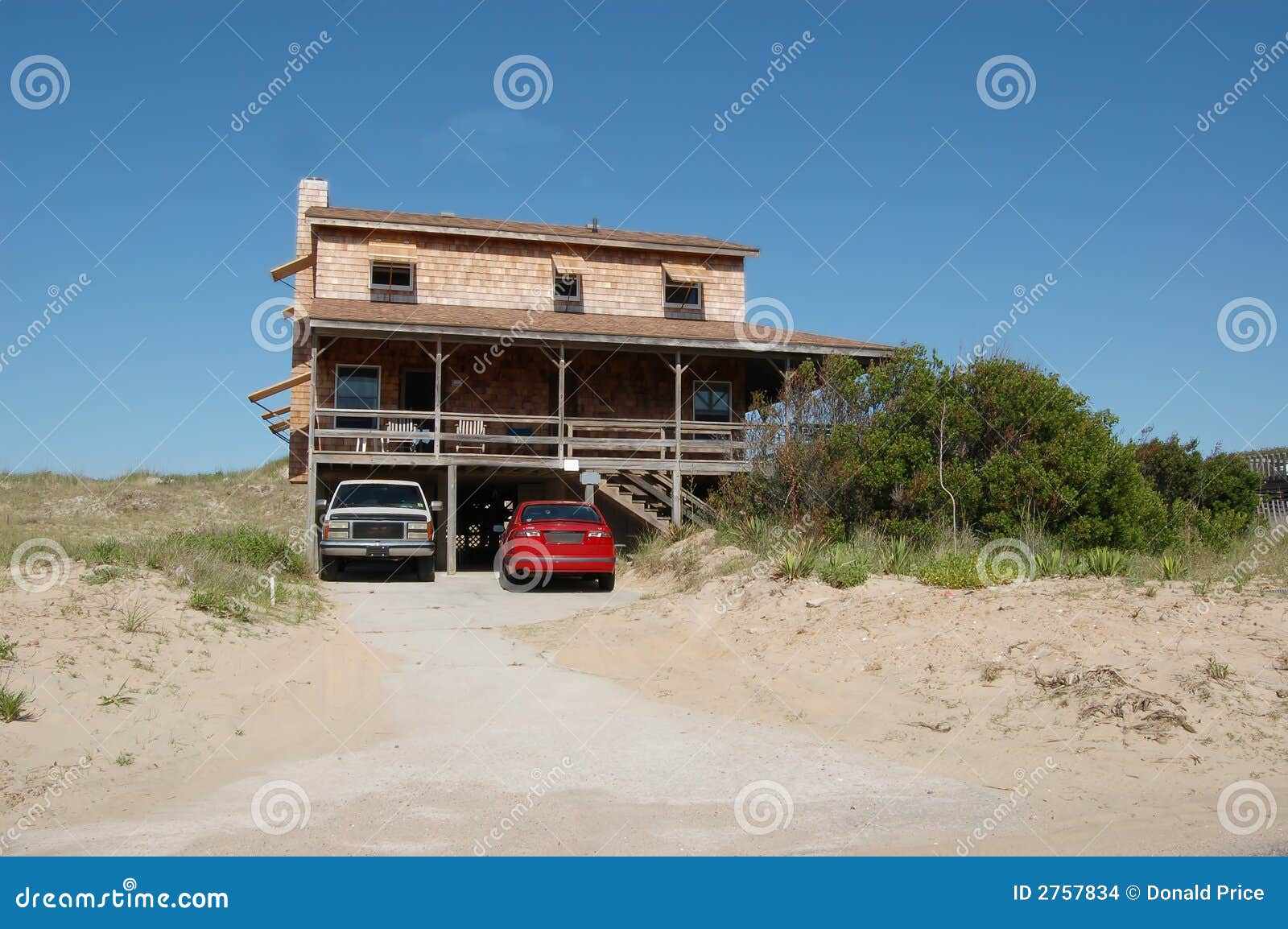 Rustic Beach House stock photo. Image of abode, summer - 2757834