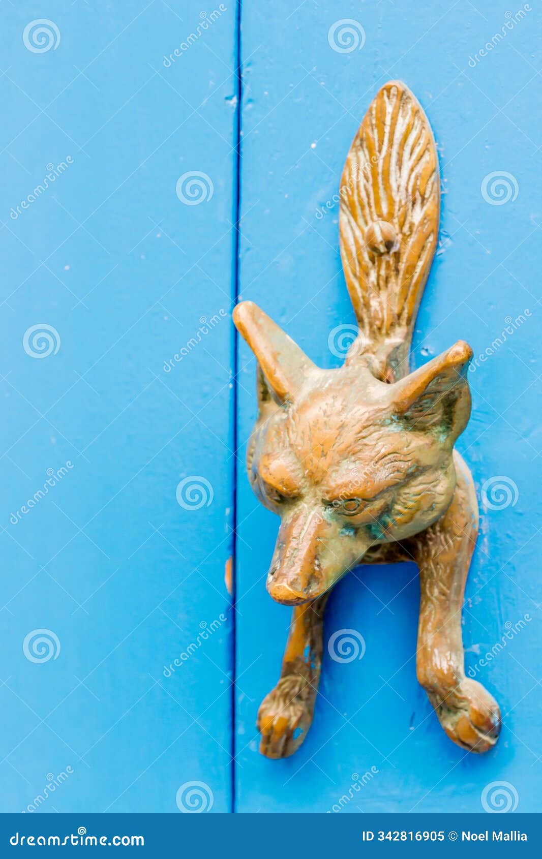Rustic Fox Door Knocker stock image. Image of backgrounds - 342816905