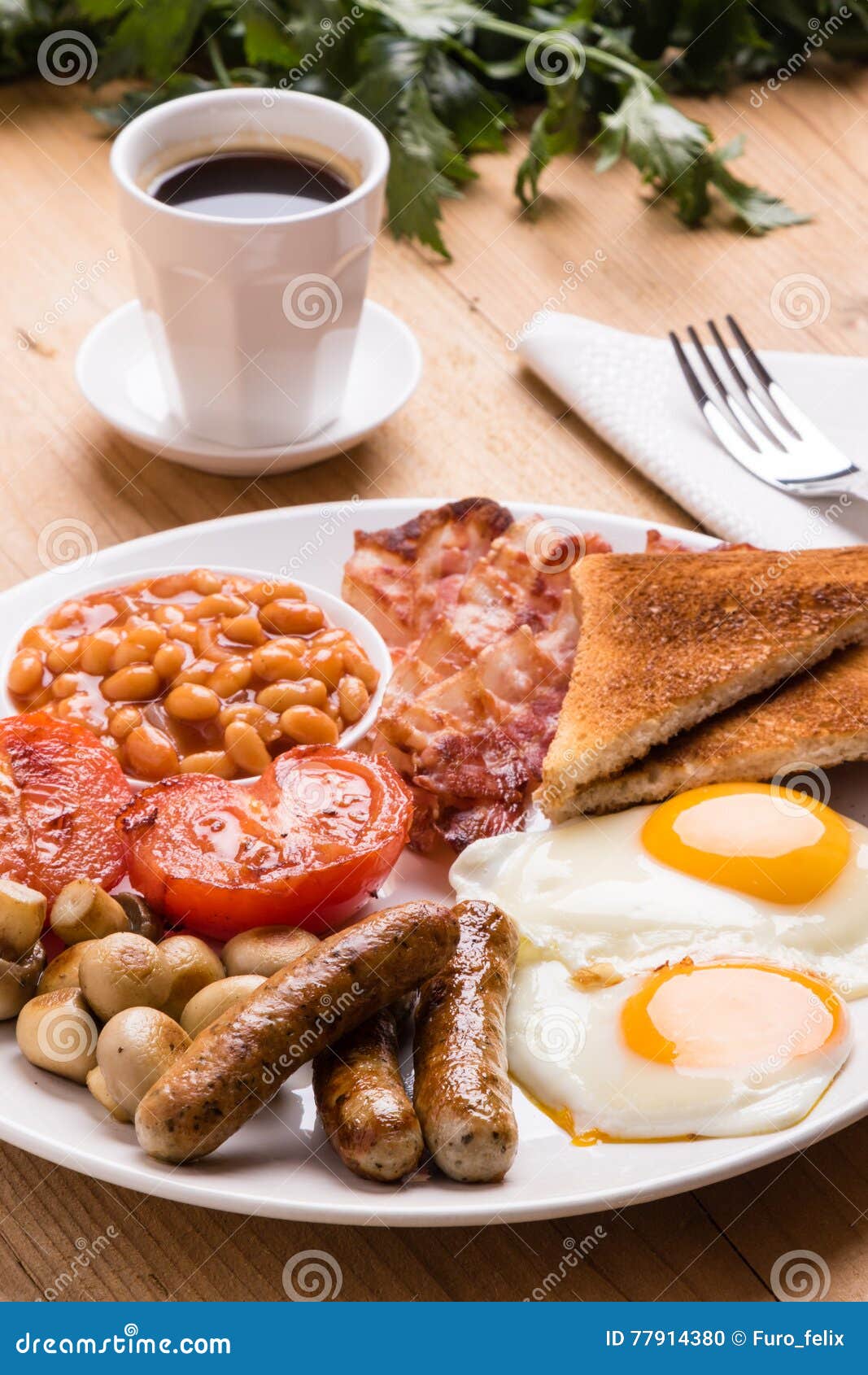 Rustic Full English Breakfast Stock Photo - Image of breakfast, british ...