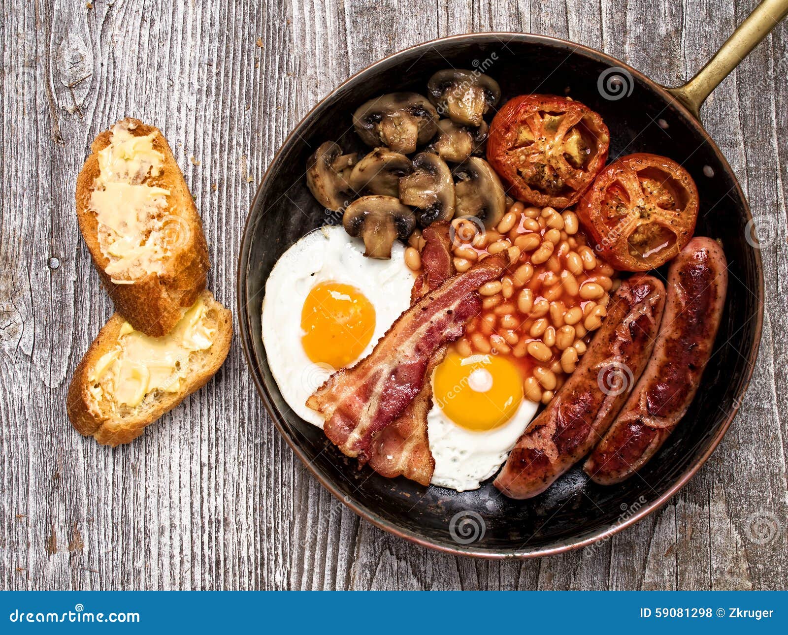 Rustic Full English Breakfast Stock Photo - Image of full, beans: 59081298