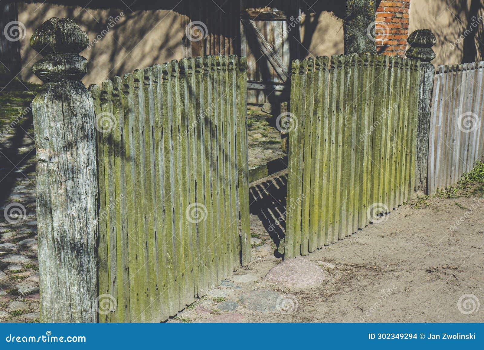 Rustic gate of homestead stock photo. Image of country - 302349294