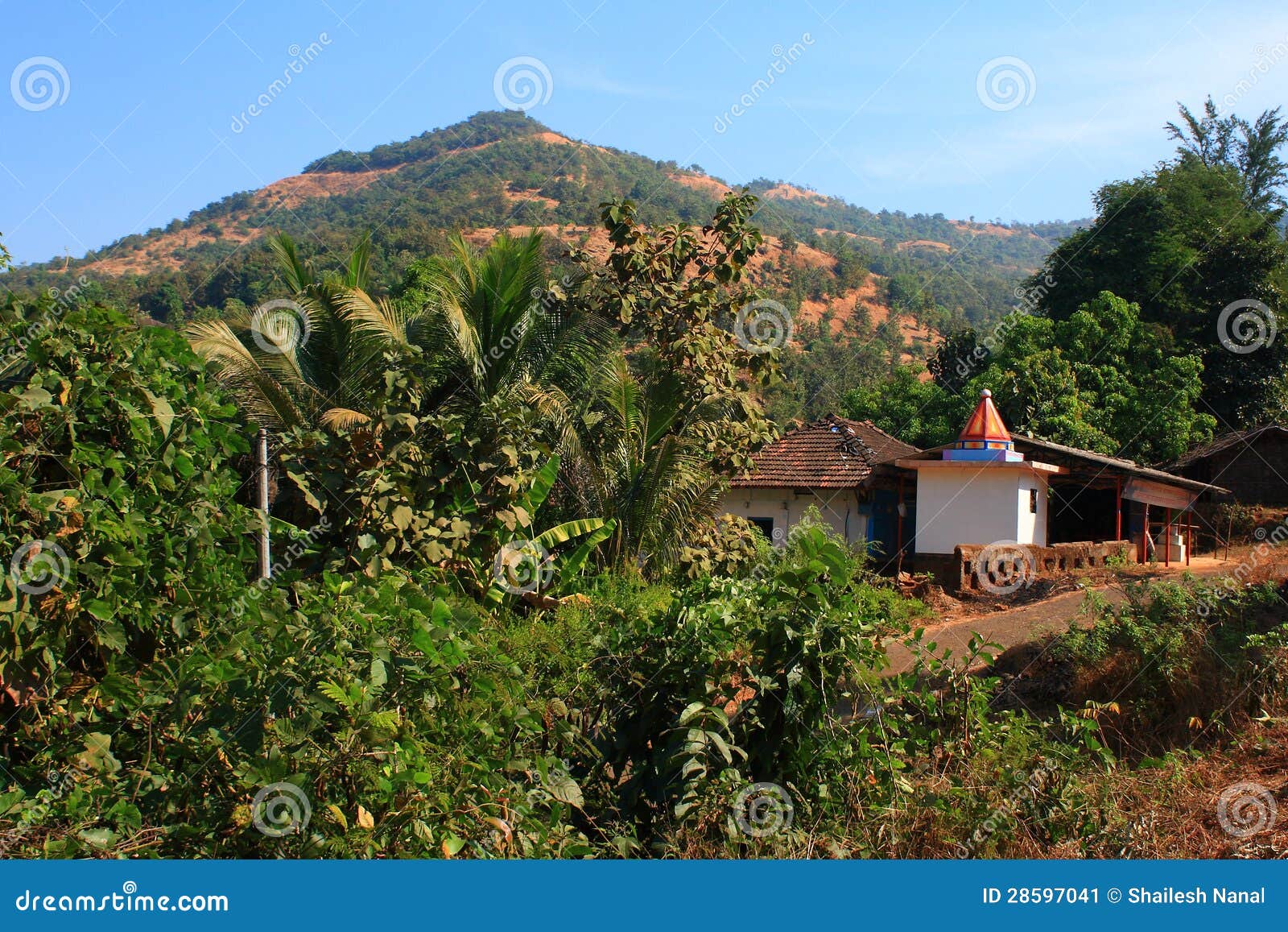Rustic Indian Village Scene Stock Image - Image of leafy, village: 28597041