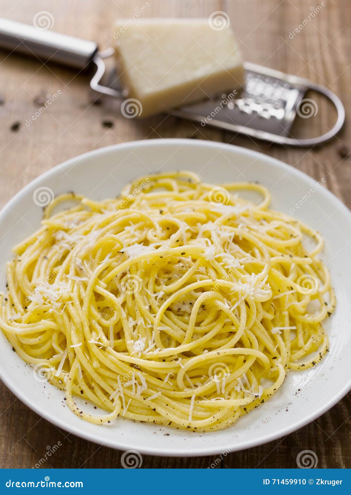 Rustic Italian Pepe E Cacio Pepper with Cheese Spaghetti Stock Photo ...