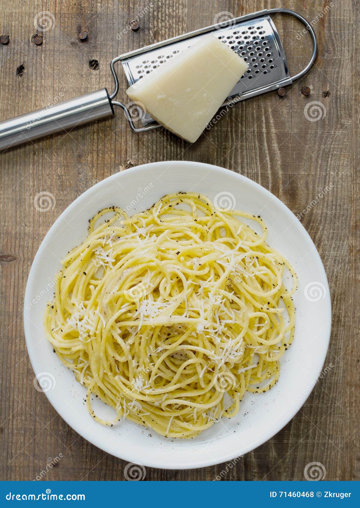 Rustic Italian Pepe E Cacio Pepper with Cheese Spaghetti Stock Photo ...