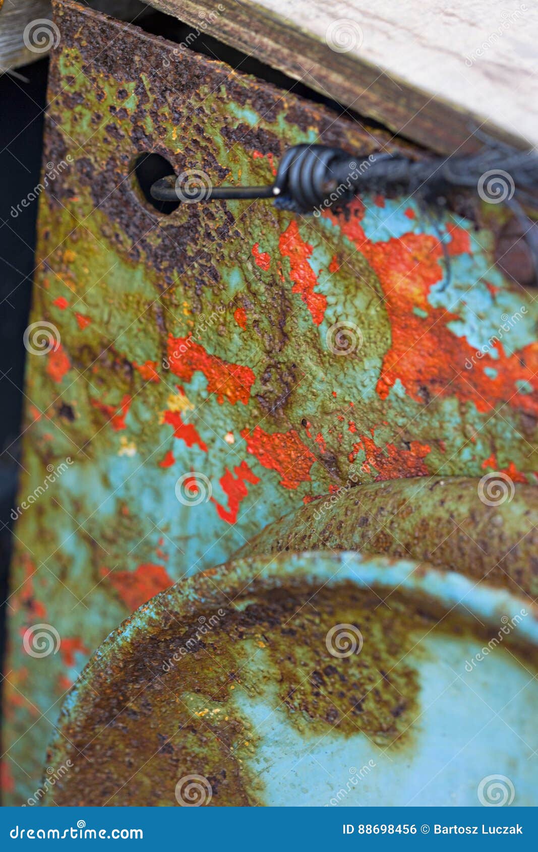 Rustic Metal Sheet Paint Falling Off Stock Photos - Free & Royalty-Free ...