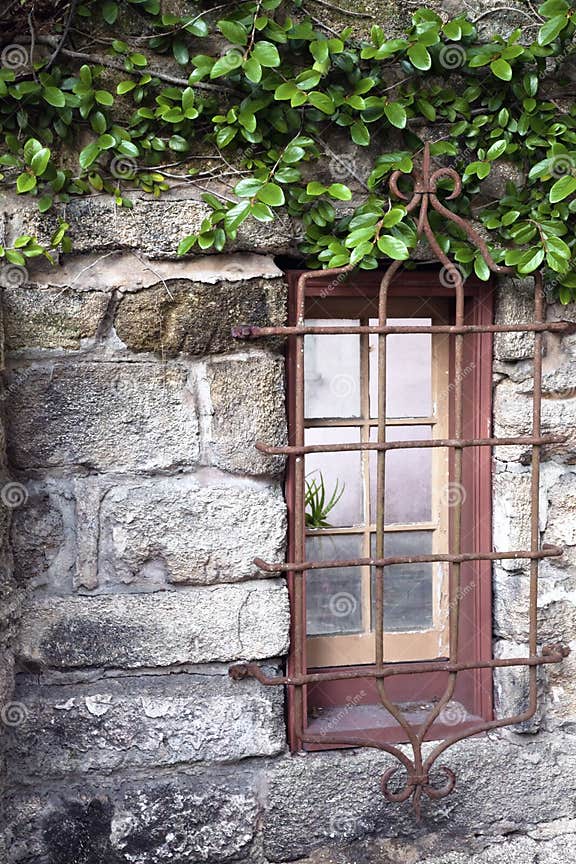 Rustic old window stock image. Image of front, frame - 14650653
