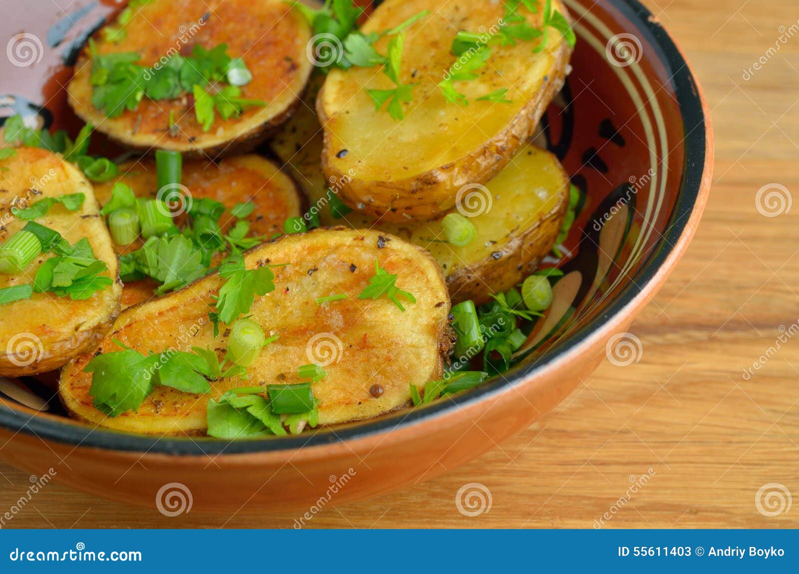 Rustic oven baked potatoes stock image. Image of oven - 55611403