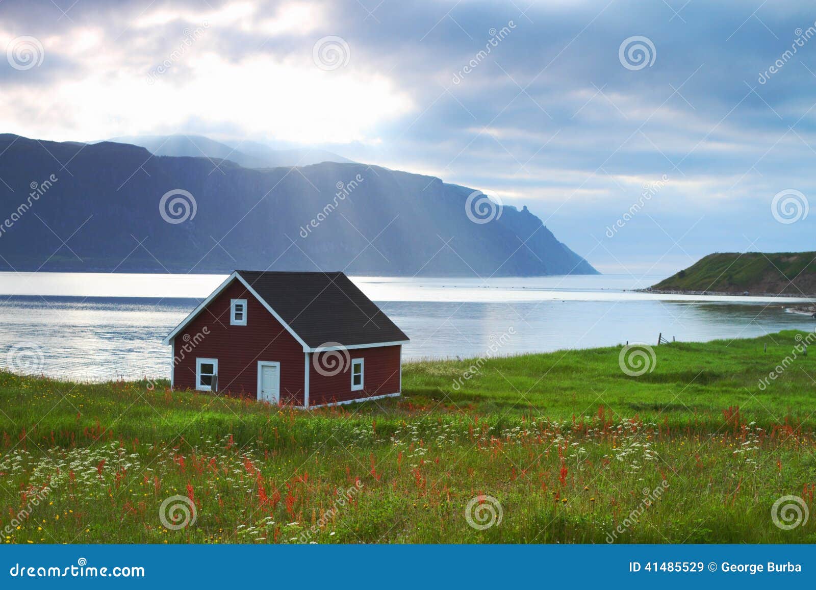Rustic red cabin stock image. Image of colorful, beautiful - 41485529