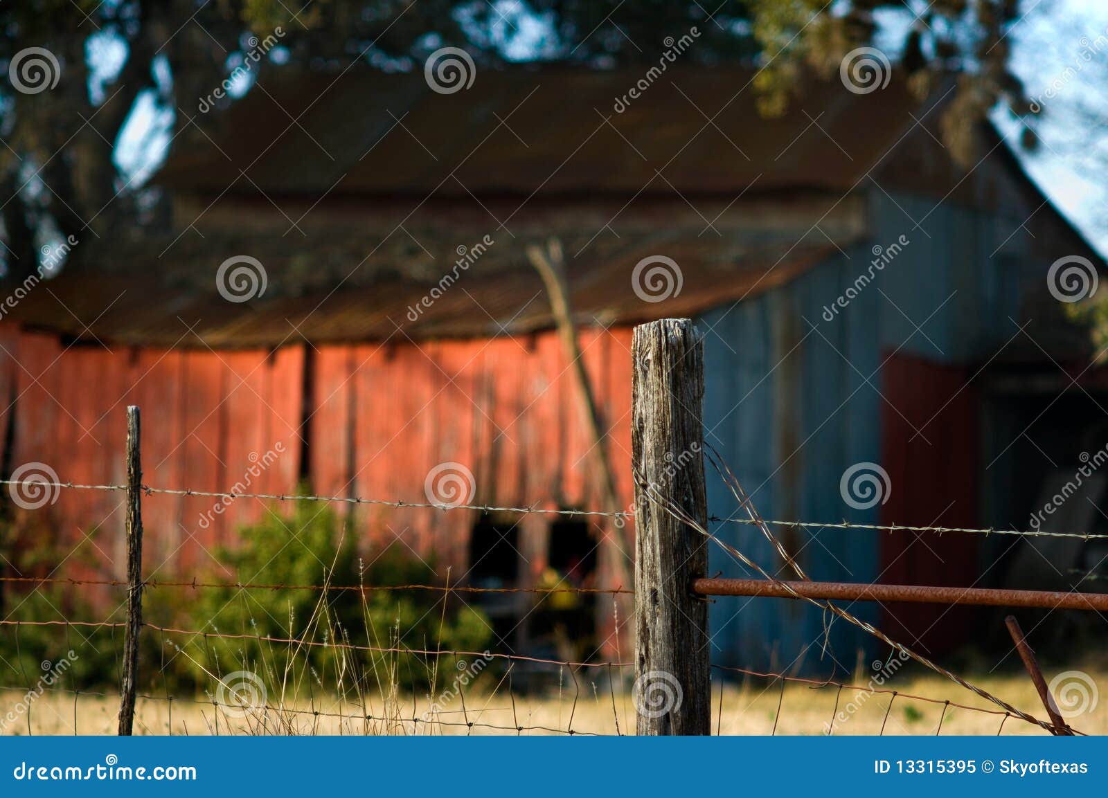 Rustic, Red, Texas Tool Shed Stock Image - Image of dilapidated, barn ...
