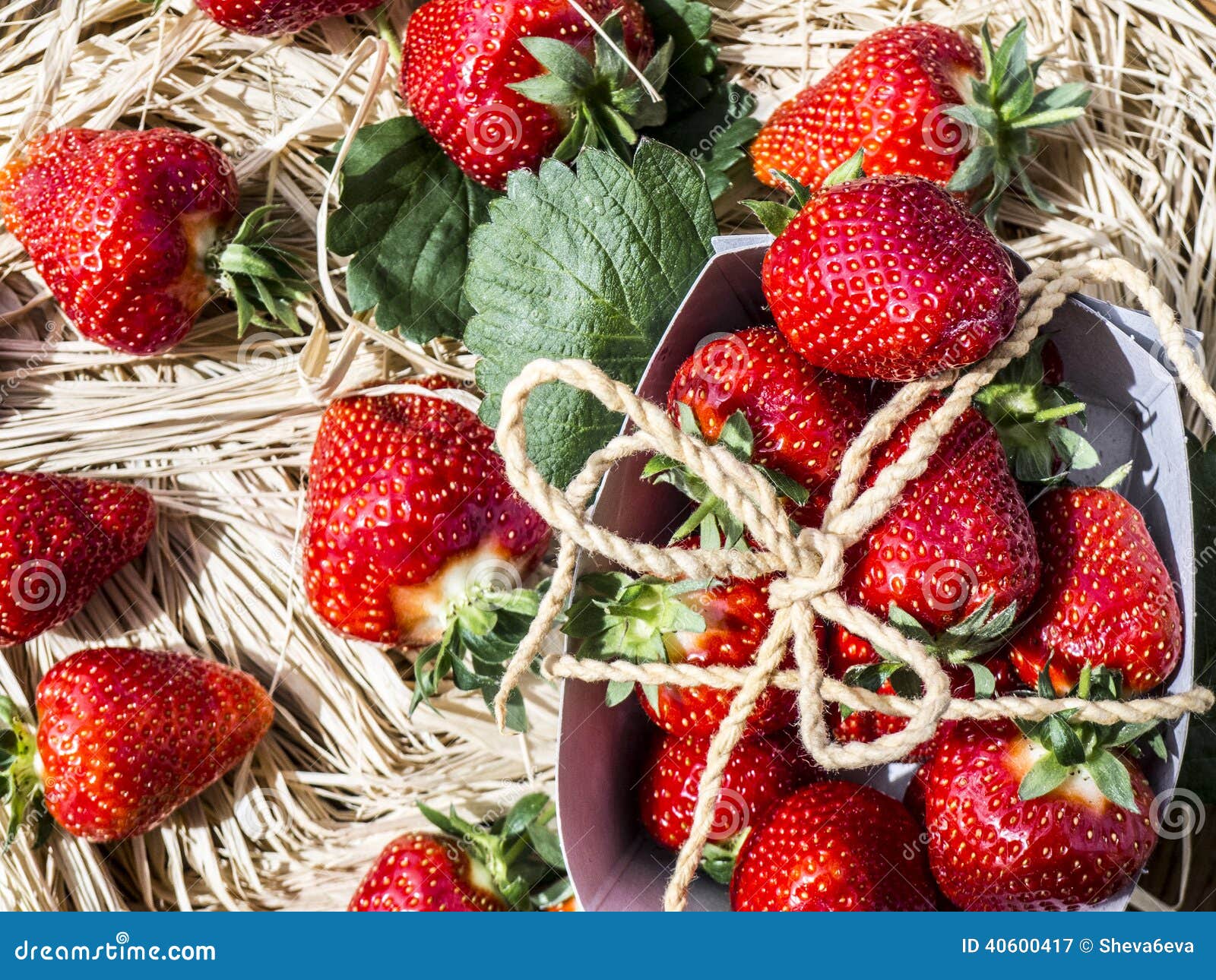 Rustic style strawberries stock image. Image of texture - 40600417