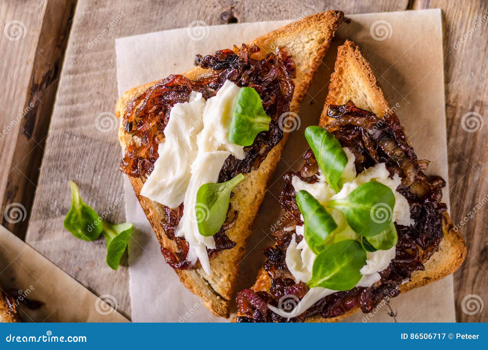 Rustic Toast with Caramelized Onion and Goat Cheese Stock Image - Image ...
