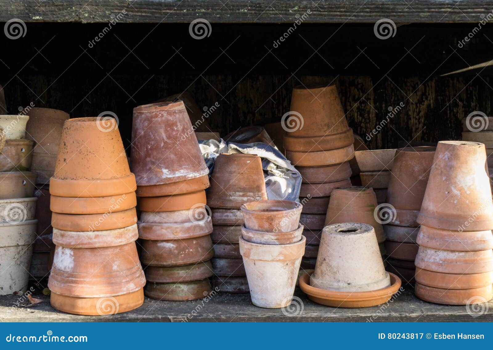 Rustic Vintage Stacks of Terracotta Flower Pots Stock Image - Image of ...